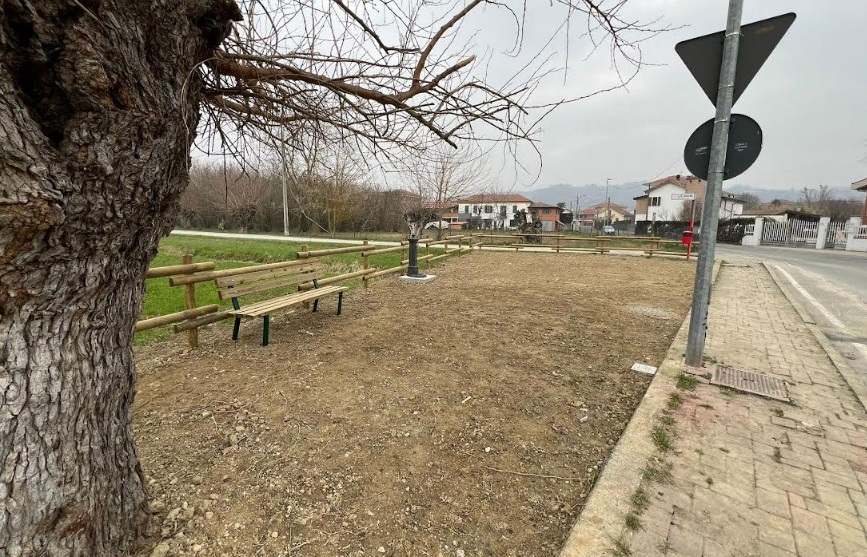 Nuovo angolo di verde in via Capitan Verrini - AcquiNews